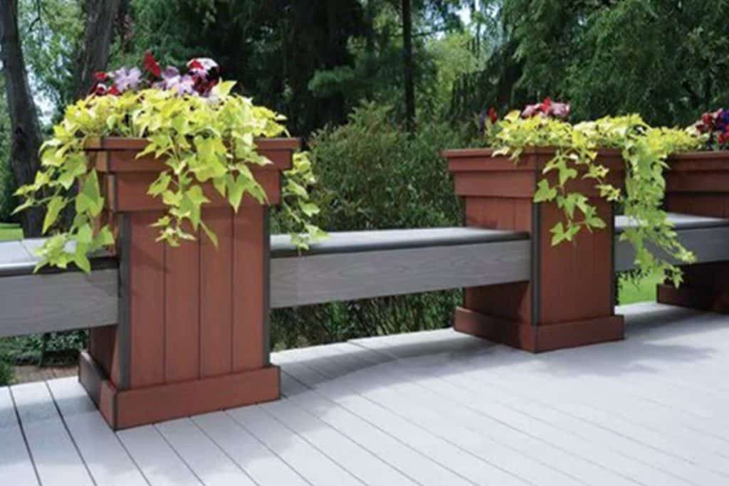 Composite Planter Boxes For Park & Outdoor Use - UNIFLOOR