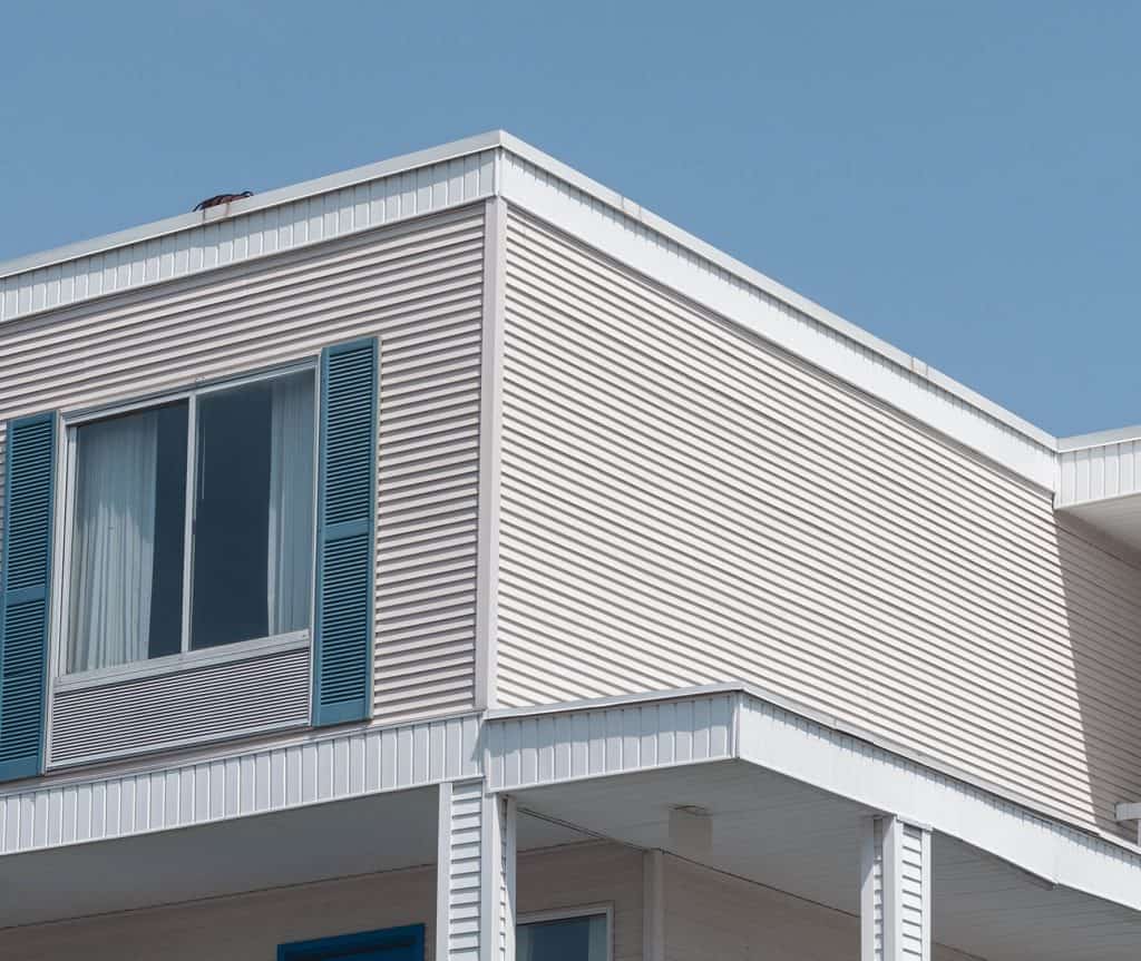 Composite Siding & Cladding - UNIFLOOR
